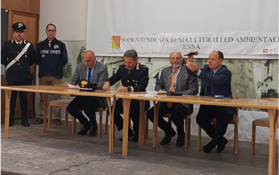 Reperti antichi, ipotesi di un museo ad Assoro - vivienna.it