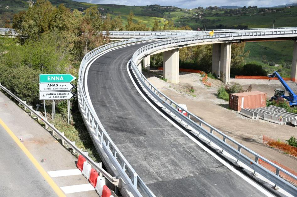 A19, nuova chiusura allo svincolo di Enna: come cambiano i percorsi ...