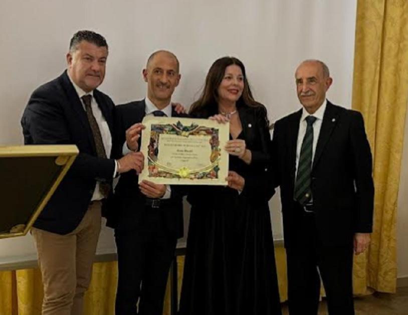 Accademia Italiana Cucina di Enna: la conviviale di Natale e il premio ...