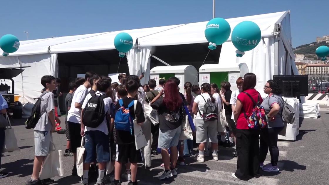 Erion Textiles, parte da Napoli progetto pilota sui rifiuti tessili nei ...