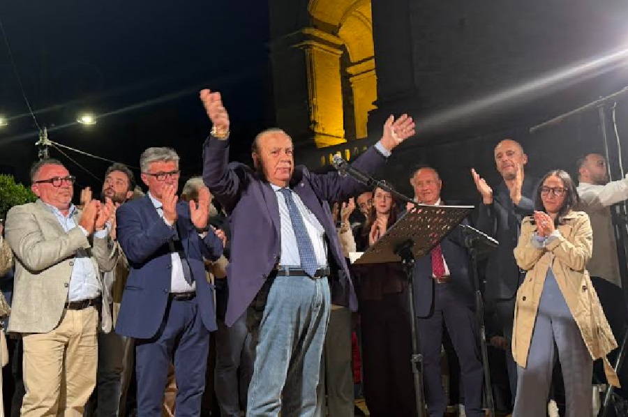 Aumento delle indennità, Crisafulli: "Tutto a carico della Regione ma ...
