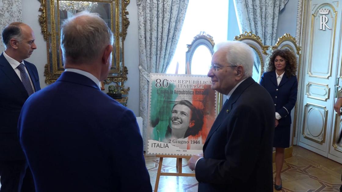 Presentato a Mattarella il francobollo per l'80° anniversario della ...